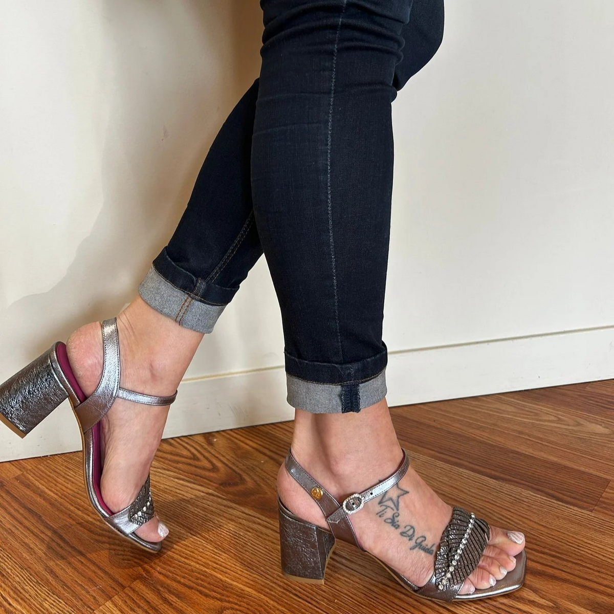 Chanii B "Mimi" Pewter - Block Heel Sandal – The Shoe Muse